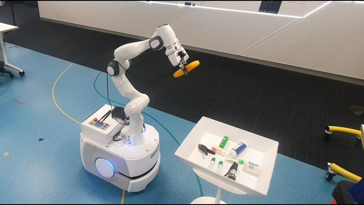 A Holistic Approach to Reactive Mobile Manipulation - YouTube