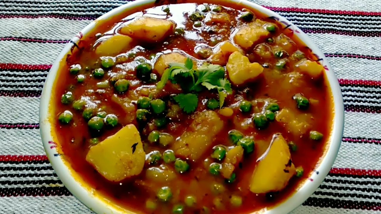 ଏମିତି ଥରେ ଆଳୁ ଗ୍ରୀନ୍ ମଟର ତରକାରି ପ୍ରସ୍ତୁତ କରି ଖାଇ ଦେଖନ୍ତୁ |Green matar ...