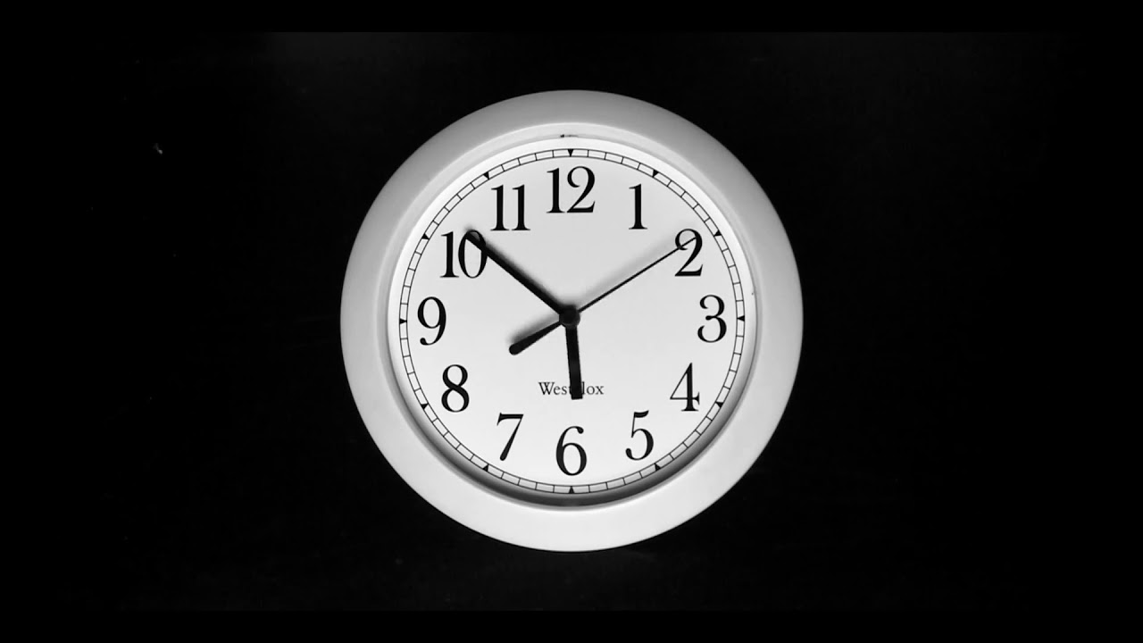 The Accelerating Clock | Ускоряющие Часы | Hızlanan Saat - YouTube