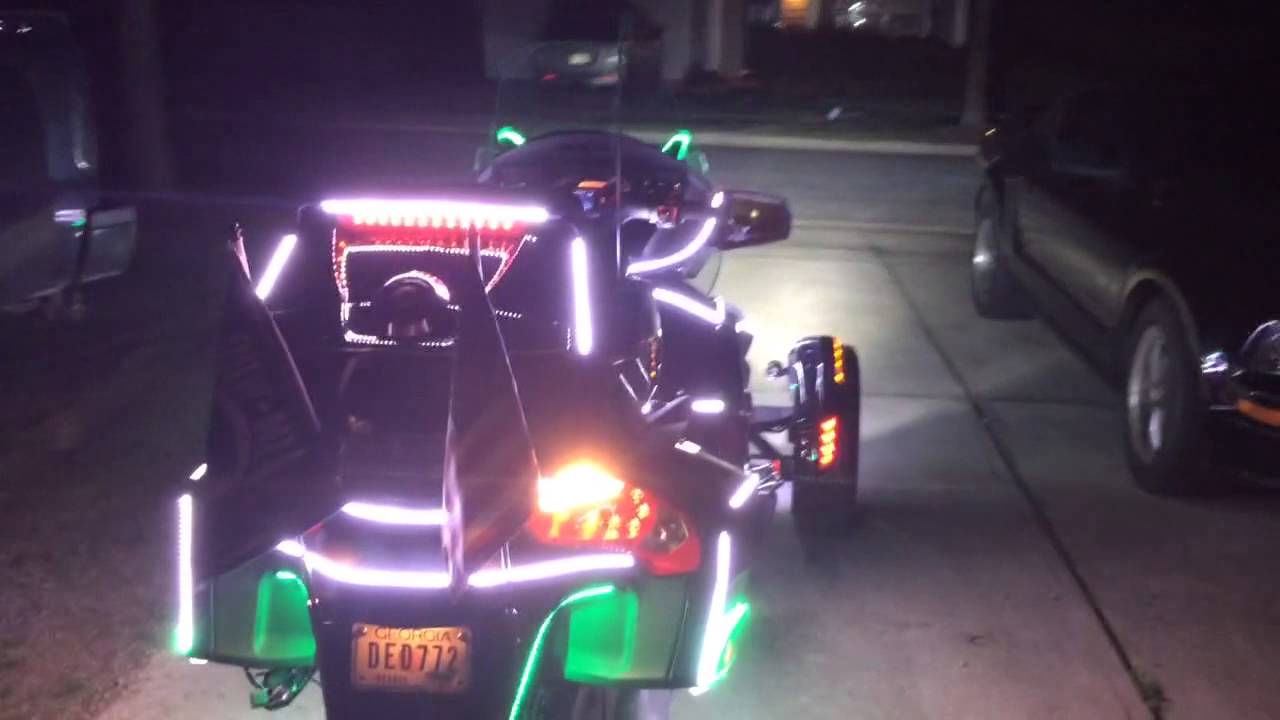 Spyder lighting up the night - YouTube