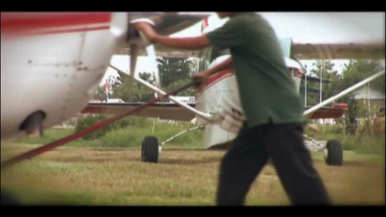 Forestil dig... MAF-trailer fra Borneo - YouTube