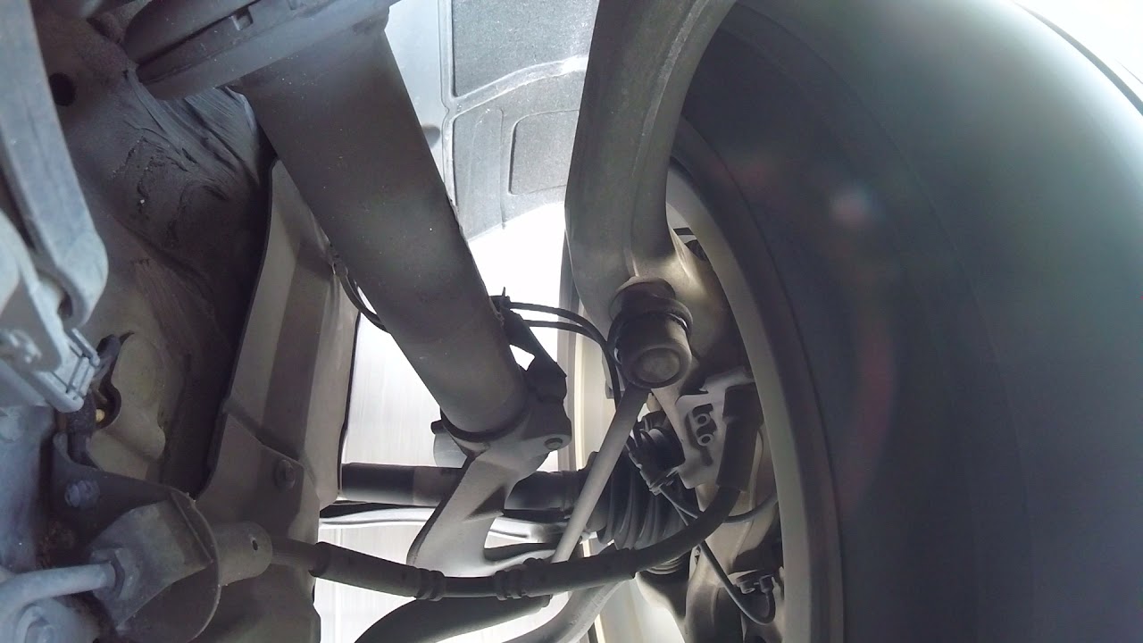 2015 BMW X5 xDrive35i F15 Suspension Noise - YouTube