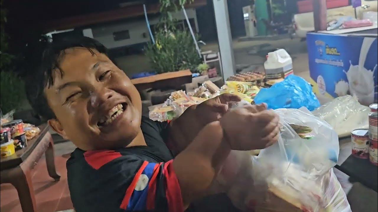 zoo siab hnub no peb mus tsev lawm ce los yuav khoom mus ua noj os - YouTube