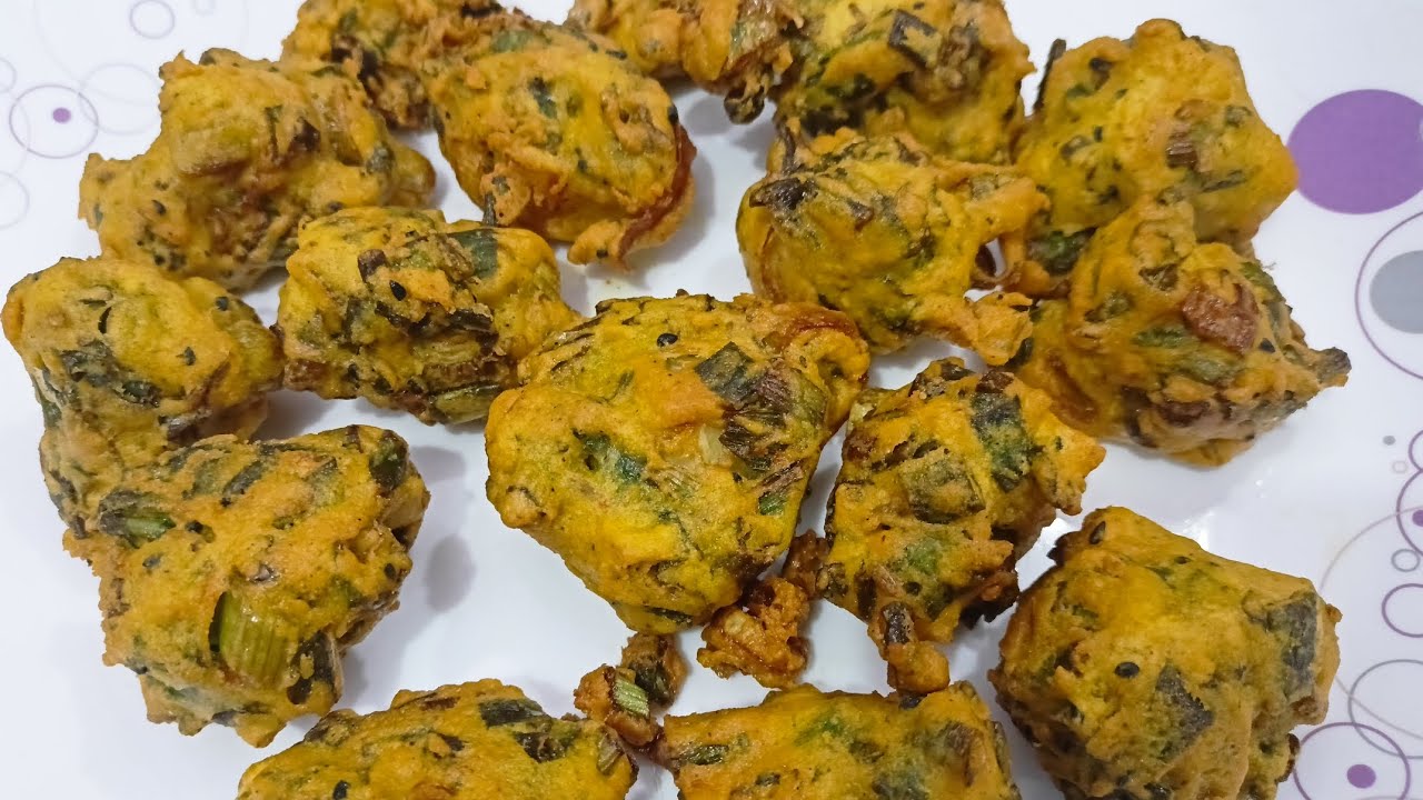 Spring onion pakoda | easy | tasty #fritters #pakora - YouTube