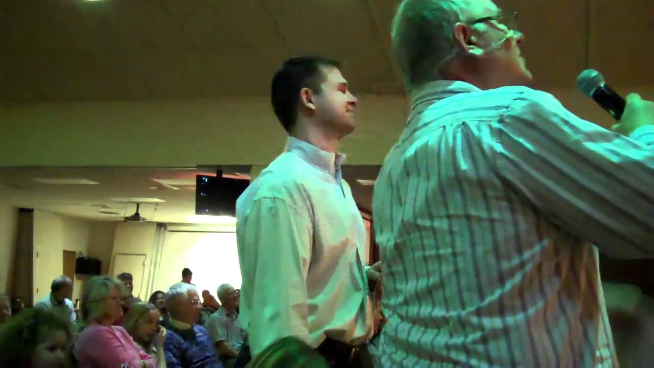 KIDstuf Bethany Win Tony's Dough Pastor Norv Style - YouTube