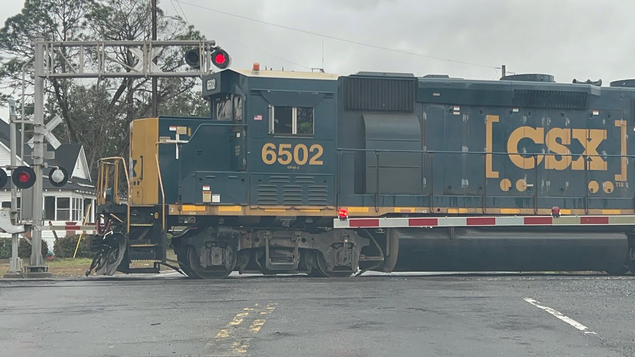 Crossing Carswell Ave Waycross ga CSX Waycross local heading into Rice ...