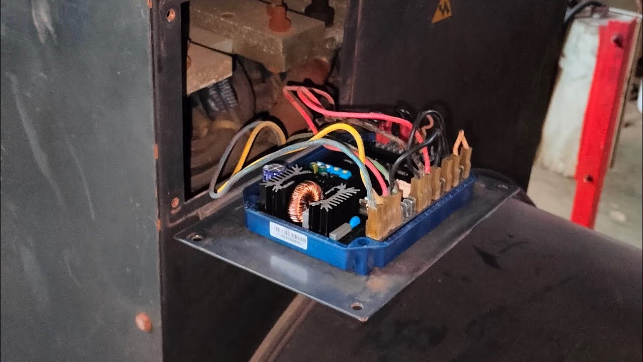 Mecc alte Alternator AVR DER1 Change New - Avr Connection process - YouTube