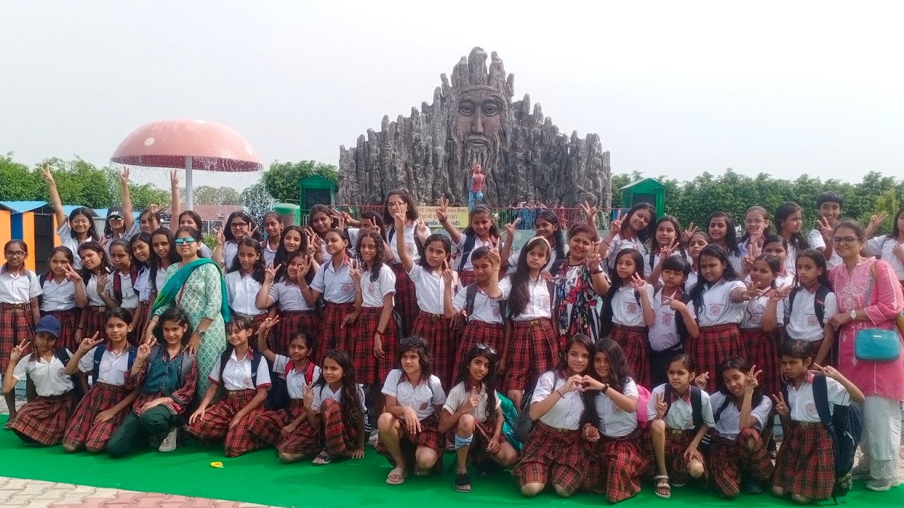 Arya Girls Public II panipat at kingland Watarpark@PawanMirral #entertainment #waterpark #park ...