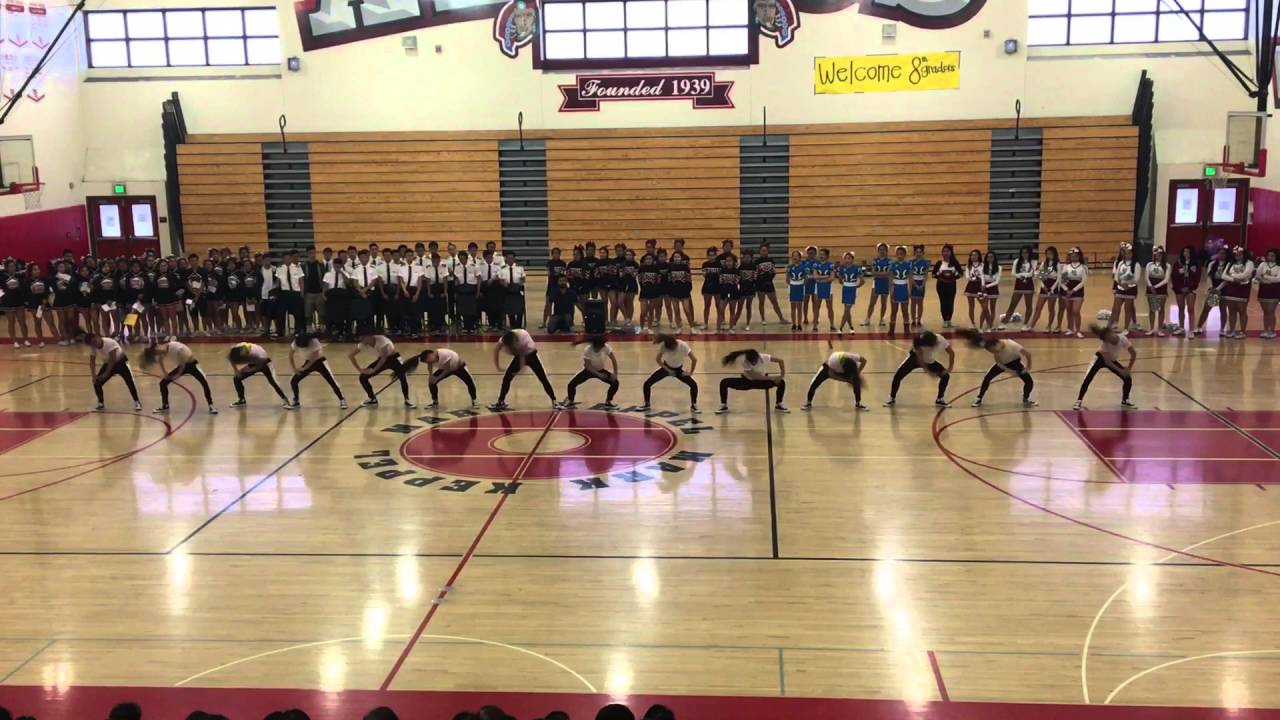 MKHS Dance Team | 8th Grade Orientation 2016 - YouTube