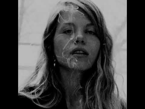 Set Of The Day Podcast - 445 - Ina Valeska [Töchter Special]