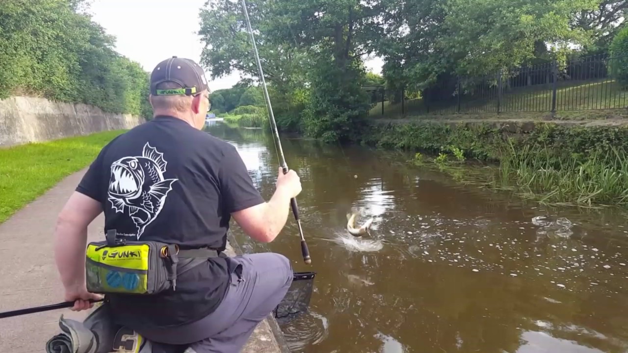 Pike fishing with dancing 🖒🖒 - YouTube