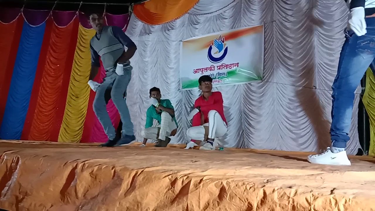 4 STAR GROUP DANCE - YouTube