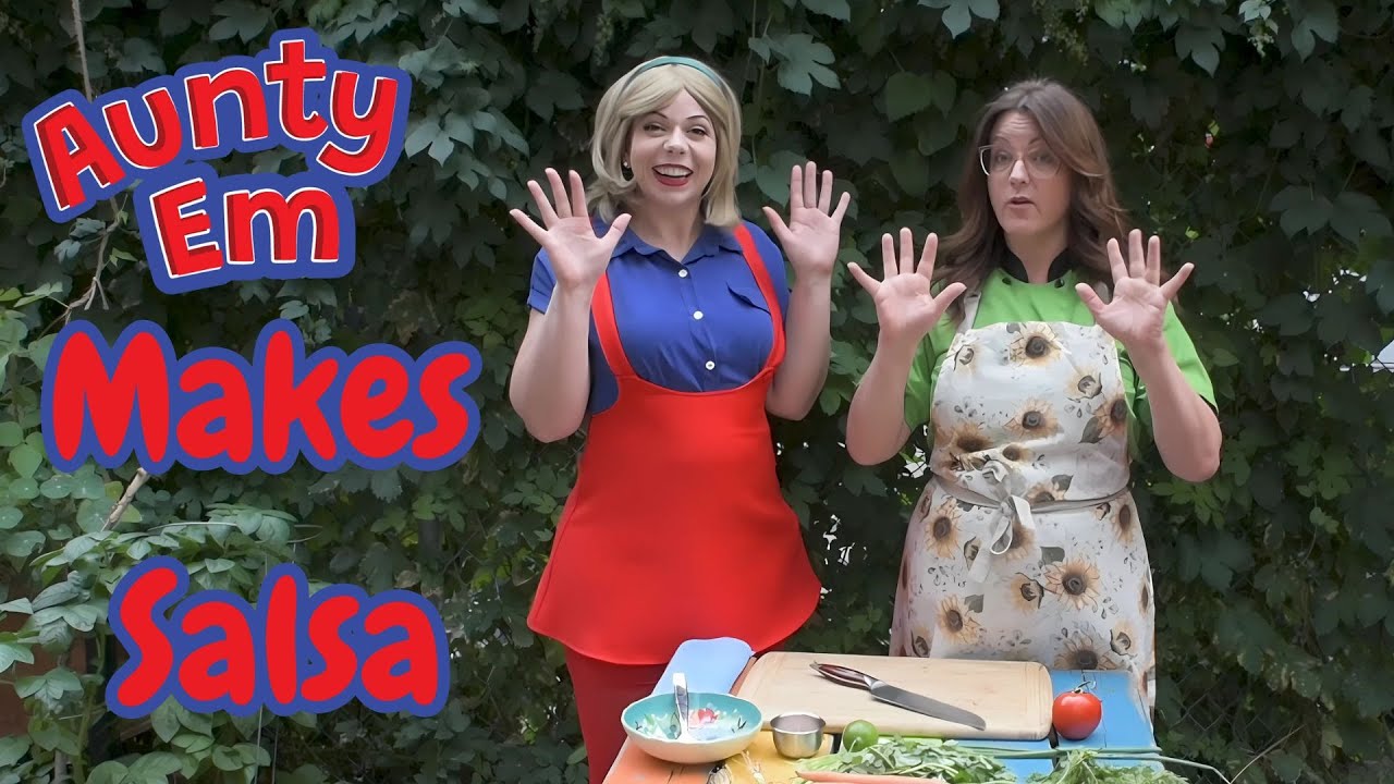 Make Salsa with Aunty Em - YouTube