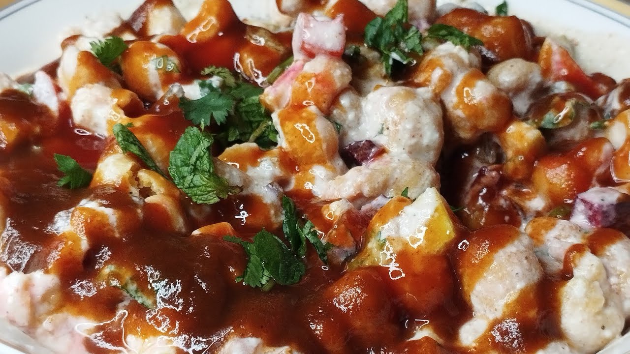 Lahore Dahi Bhale fruit chaat Recipe (in kehkashan kitchen) Quick And ...