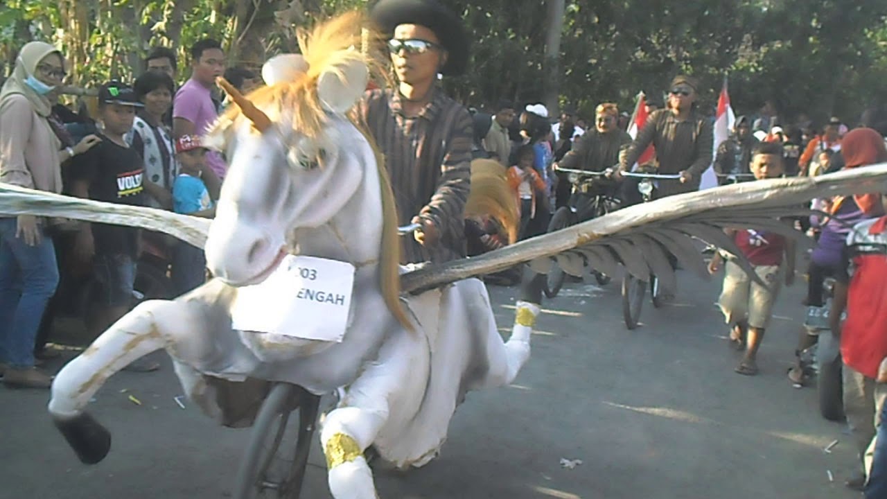KUDA SEMBRANI PEGASUS Karnaval pulosari ngunut tulungagung(12) - YouTube