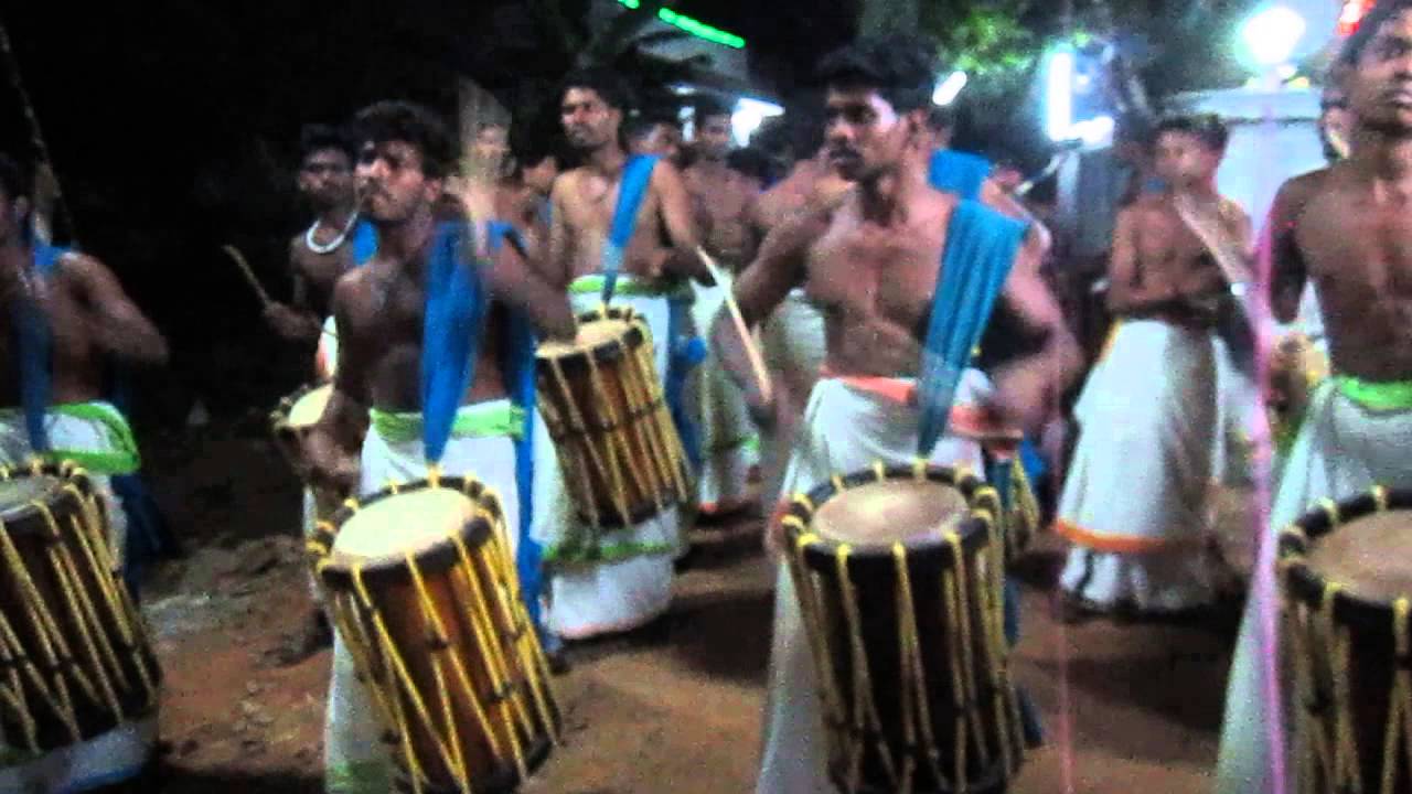 Sinkari Melam - kerala chenda melam with dance - kerala drums music ...