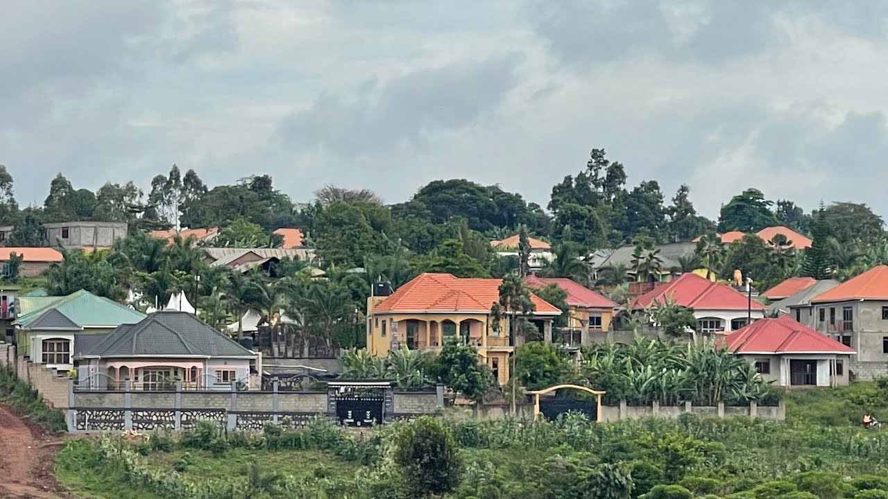MWE BANJAGALA KUMPI NE KAMPALA WANO TEMUVAWO KAWANDA KIRINYABIGO TOWN ...