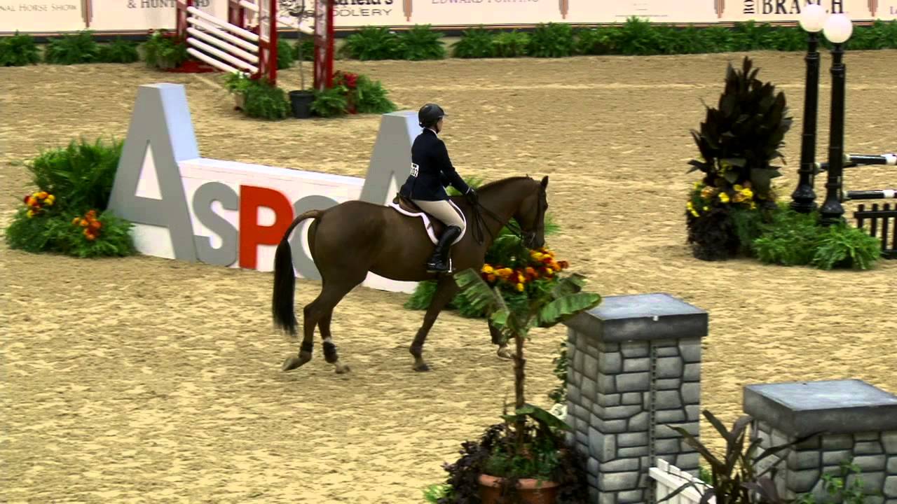 102 Alexis Graves, Maclay Finals Final Work Off - YouTube