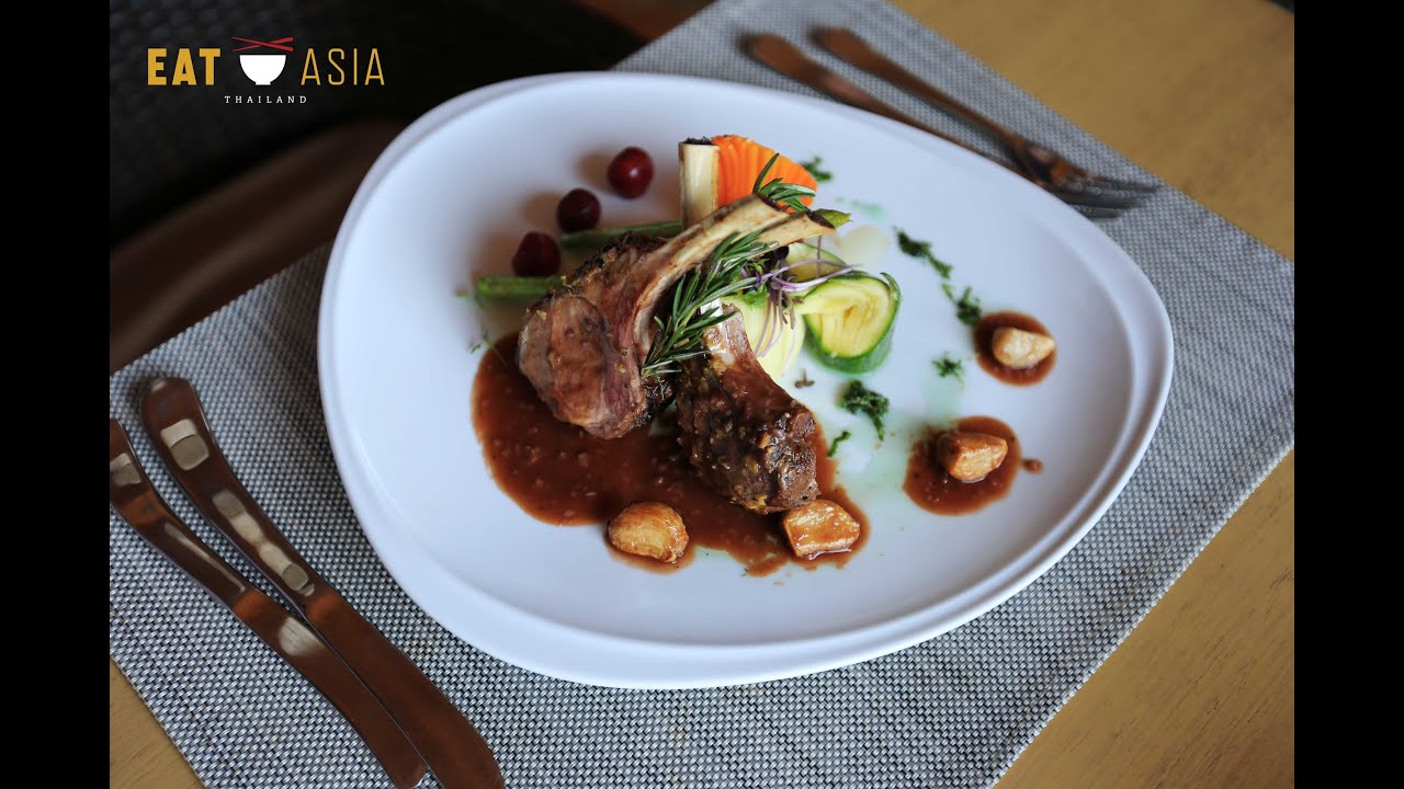 Nat VS Food Pattaya - YouTube