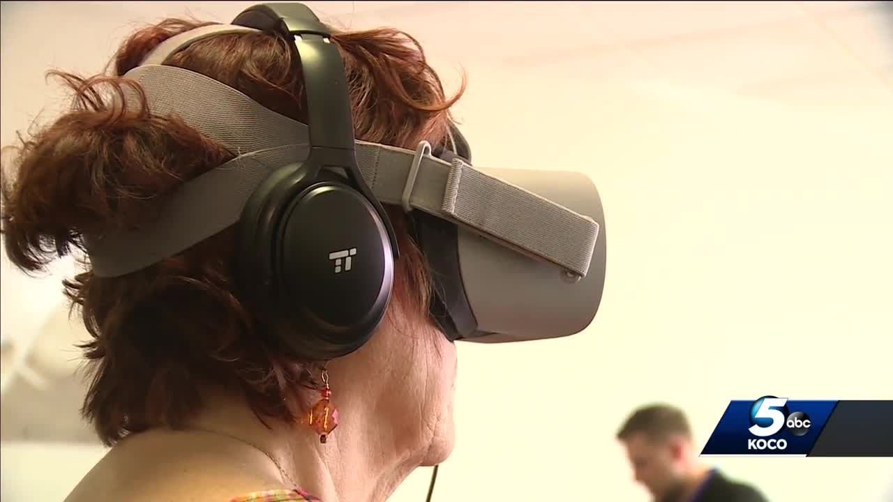Virtual reality physical therapy offers alternative treatment to opioid ...