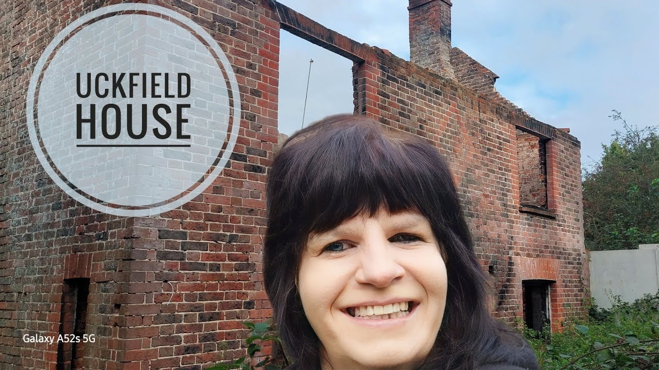 exploring abandoned house at Uckfield Kent UK - YouTube