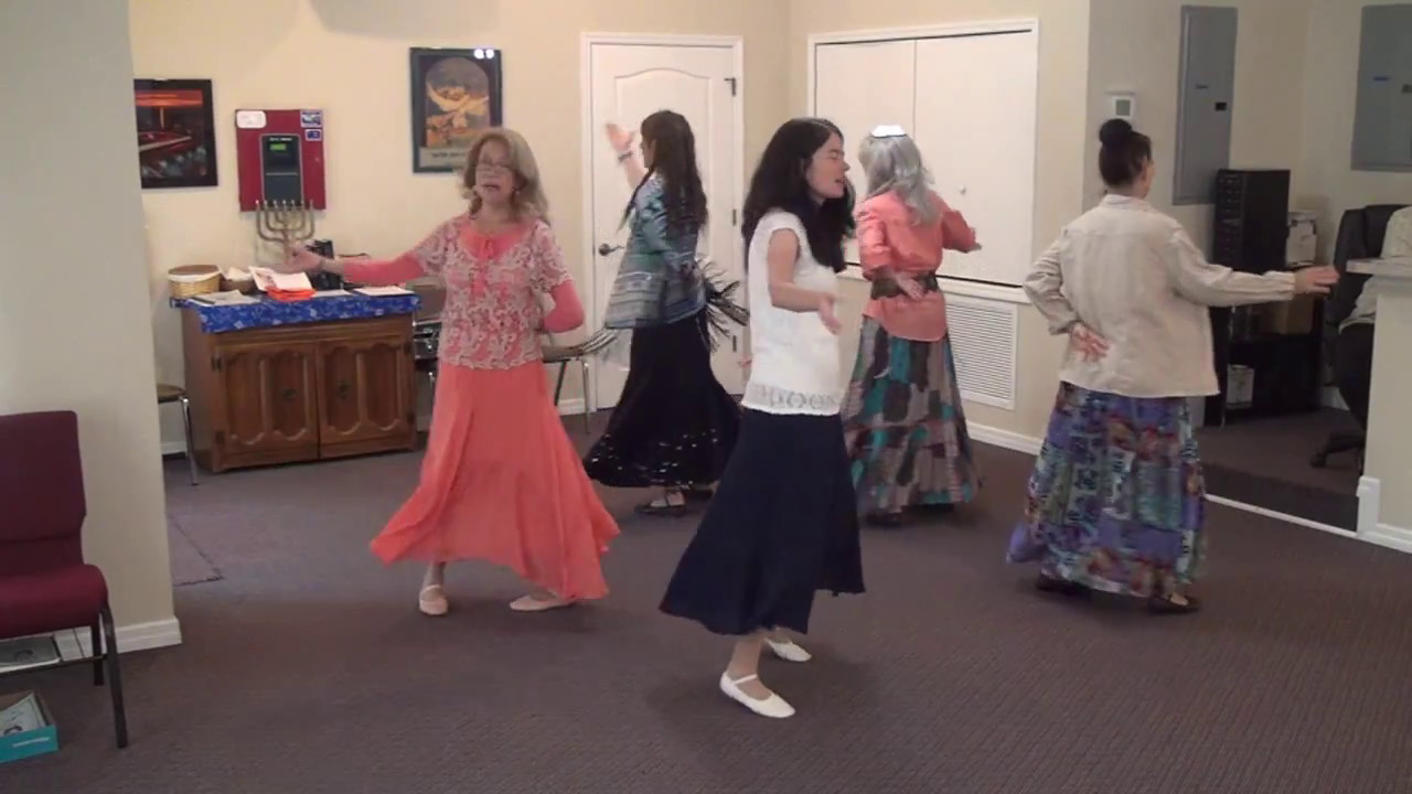 MESSIANIC DANCE: ISRAEL, THE DAYS ARE COMING by Lenny & Varda - YouTube