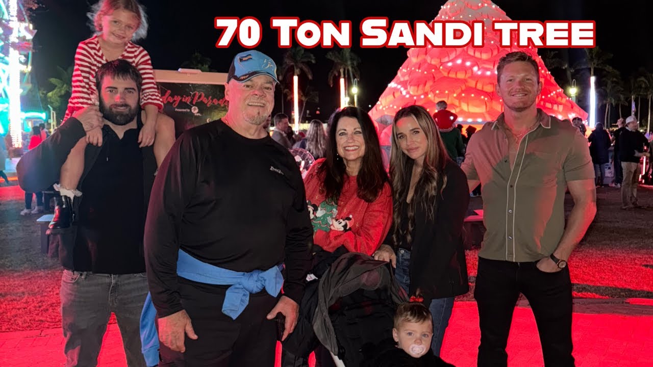 70 Ton Sandi Tree at Holiday in Paradise West Palm Beach FL - YouTube