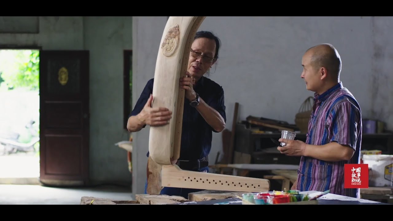 Chinese konghou 箜篌 (Tang-style harp) builder Wong Wai Kee 黄袆琦 - YouTube