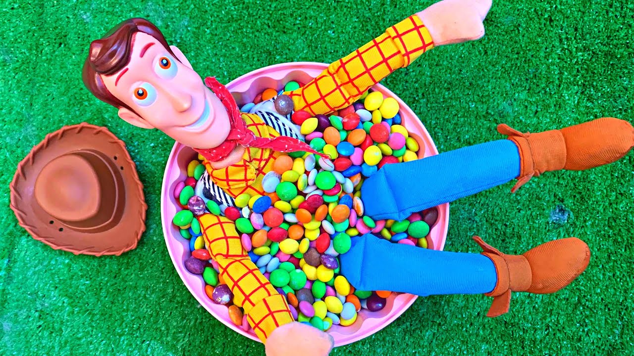 Satisfying Video ASMR l Play And Learn With Toy Story Woody Mixing ...
