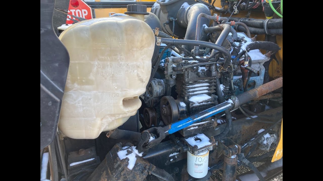 2006 International VT365 Engine Assembly - 25383581 - YouTube