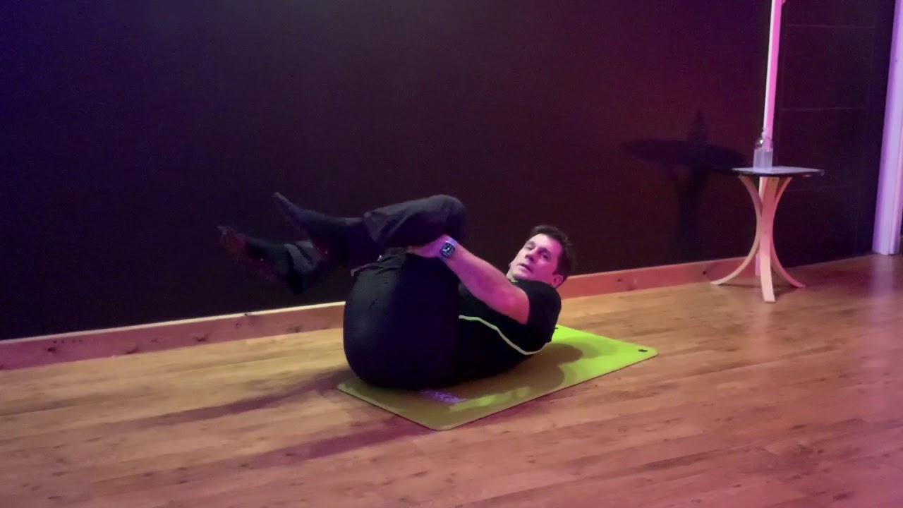 Simple back care routine 4 minutes - YouTube