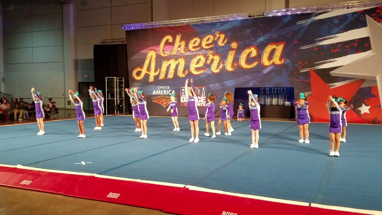 Champion Cheer Allstars Bling - YouTube