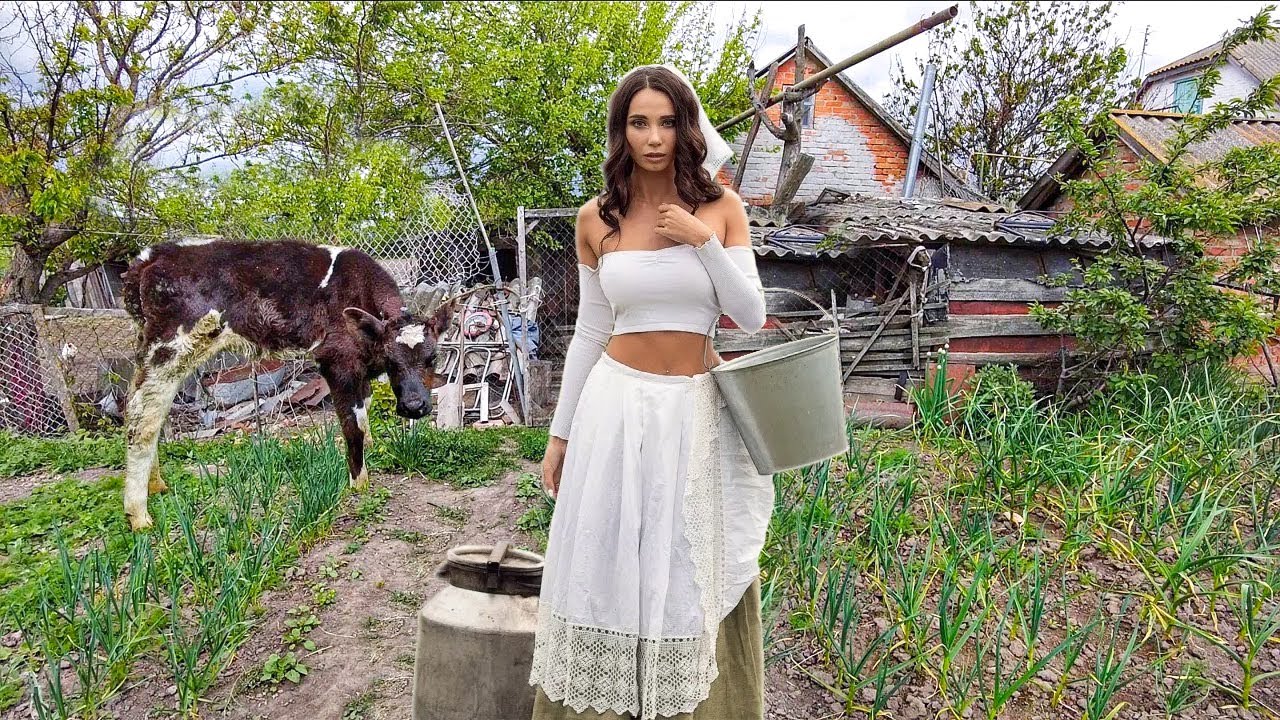 Russian farm in the village of Crimea. A simple life in a special ...
