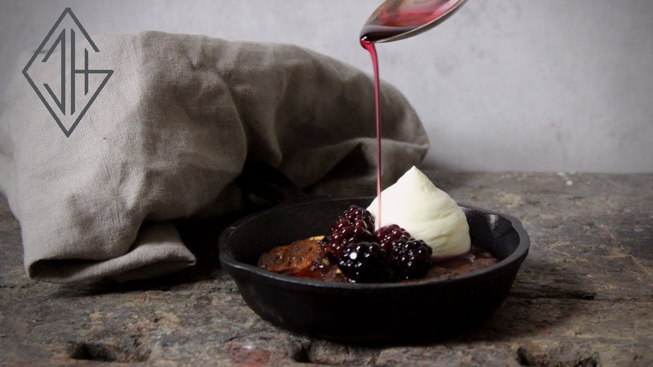 Saffranspannkaka på Svensk saffran med vispad vit choklad pannacotta ...