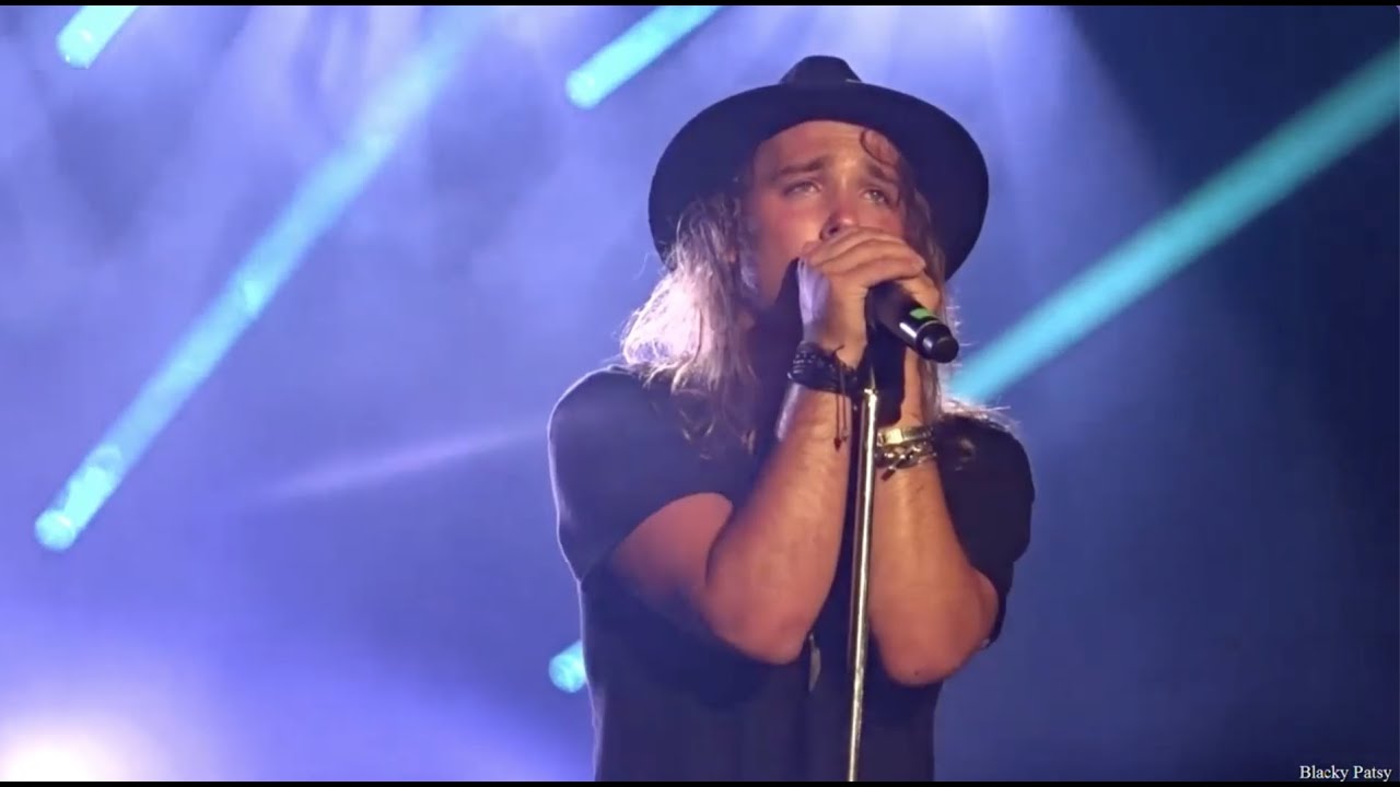 Travis Cormier - Hallelujah (Live Cover) - YouTube