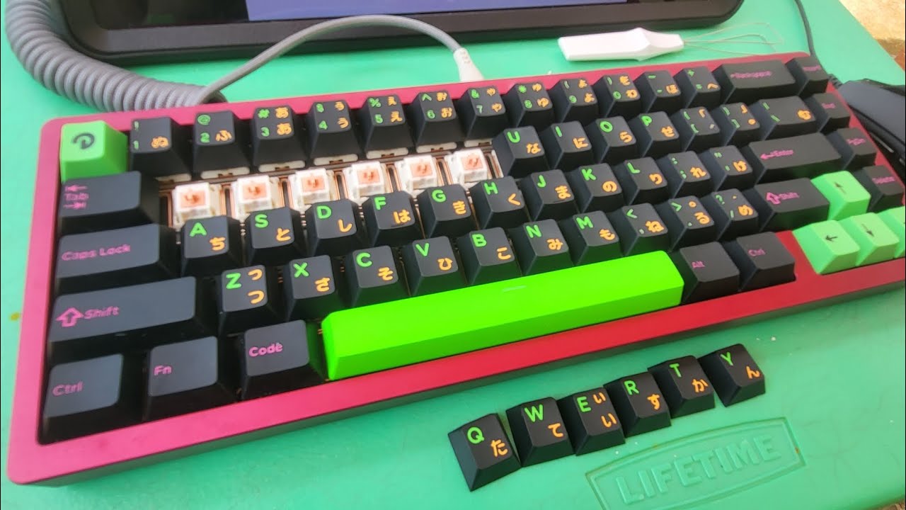 jiris65 + invyr holy pandas - YouTube