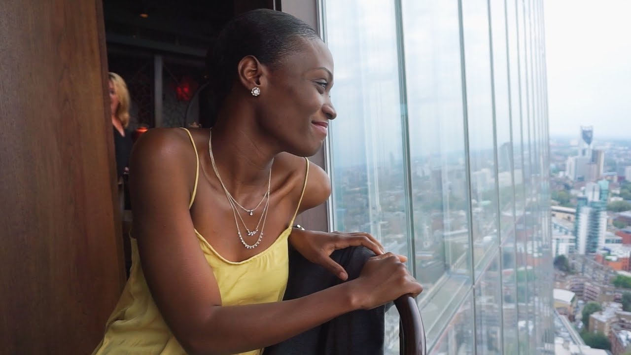VIEWS FROM THE 33RD FLOOR OF THE SHARD IN LONDON - YouTube