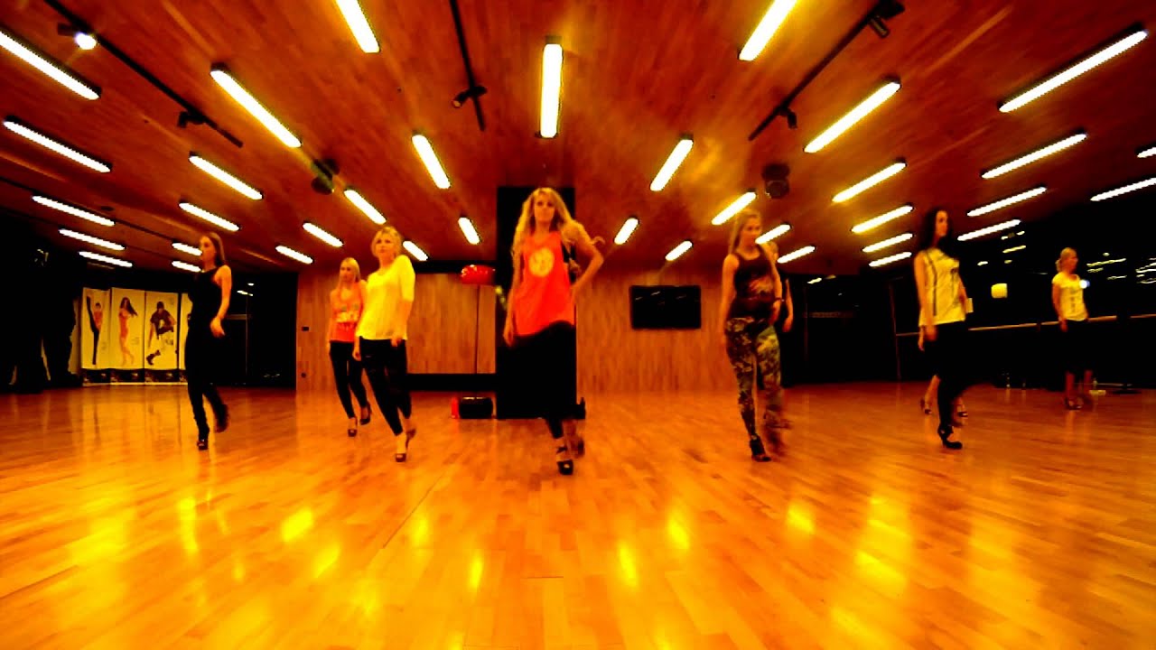 Go-Go Dance - Riverpark Dance School - Marína - YouTube