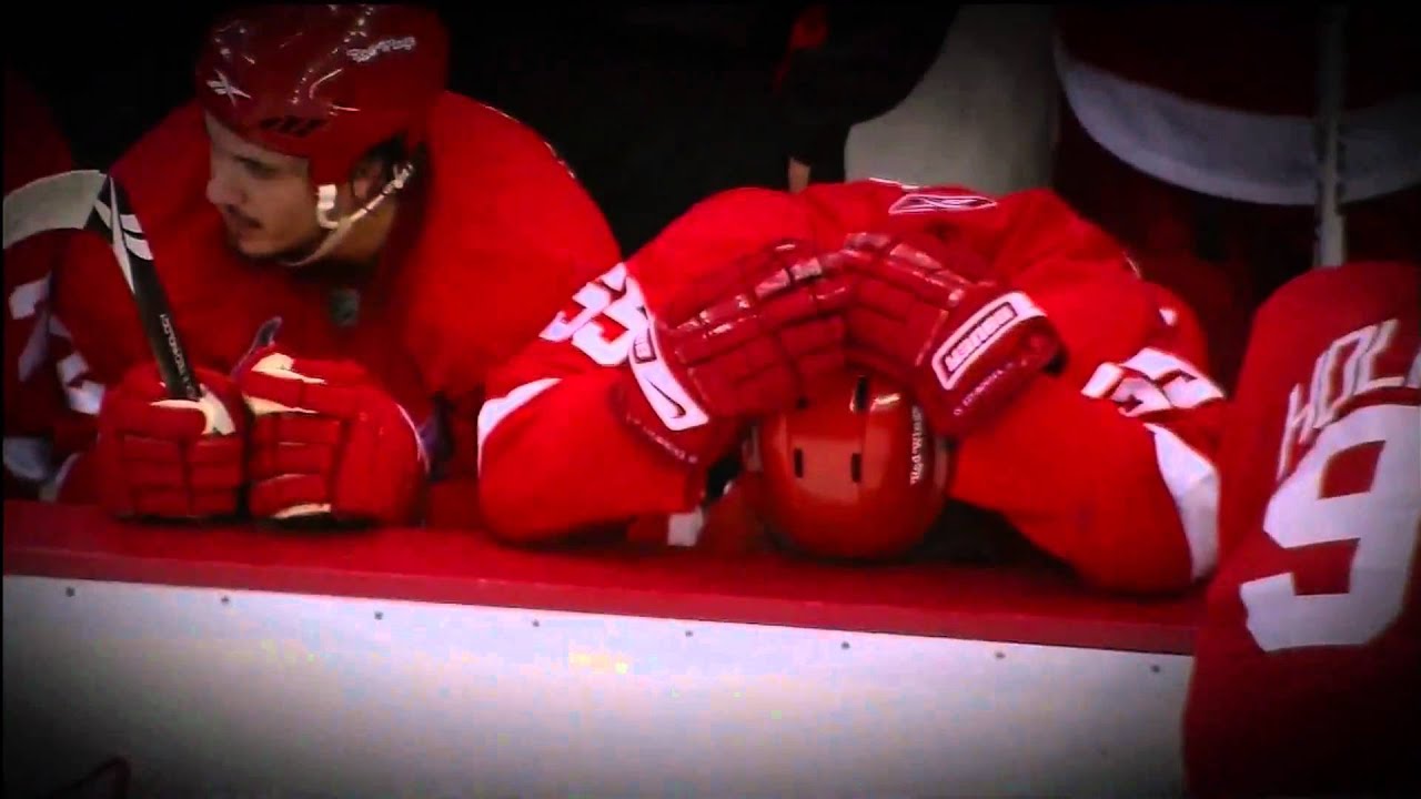 LeafsTV - Hockey XL - Brett Lebda - YouTube