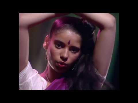Sitar Songs 1982 Top Of The Pops Monsoon Ever So Lonely Blancmange Living On The Ceiling