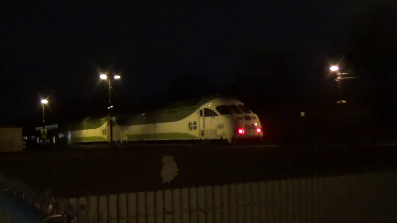 Westbound GO train at Long Branch - YouTube