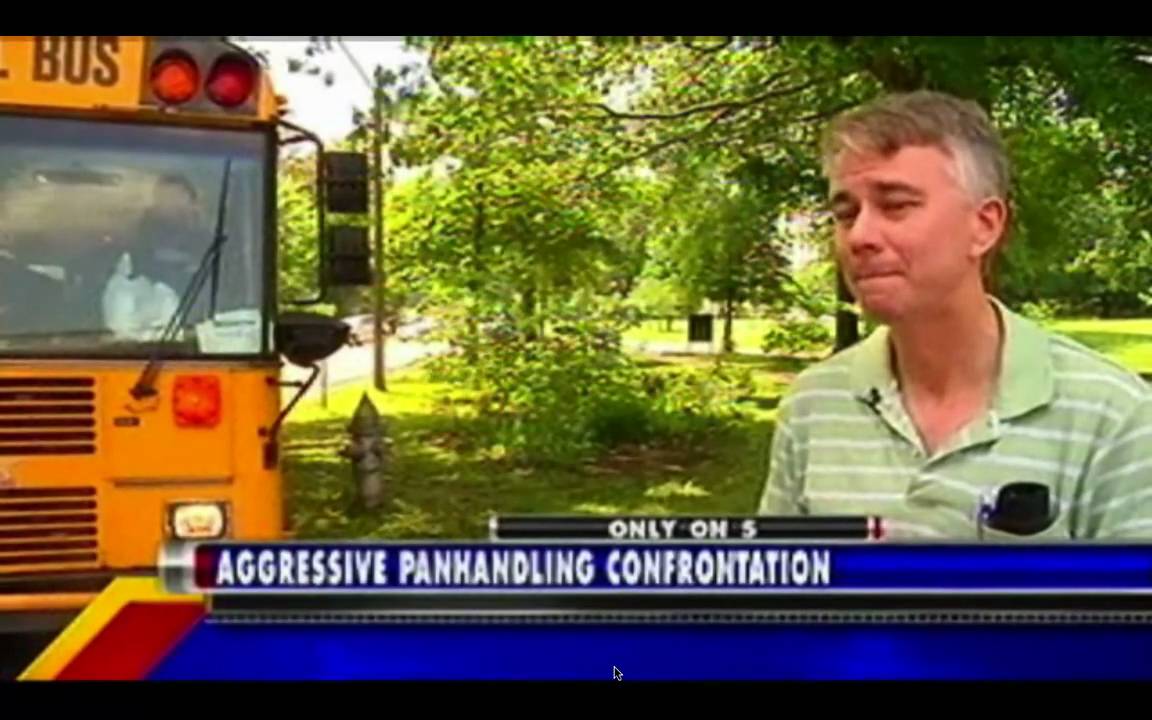 Aggressive Memphis Panhandler-- HILARIOUS!!!! - YouTube