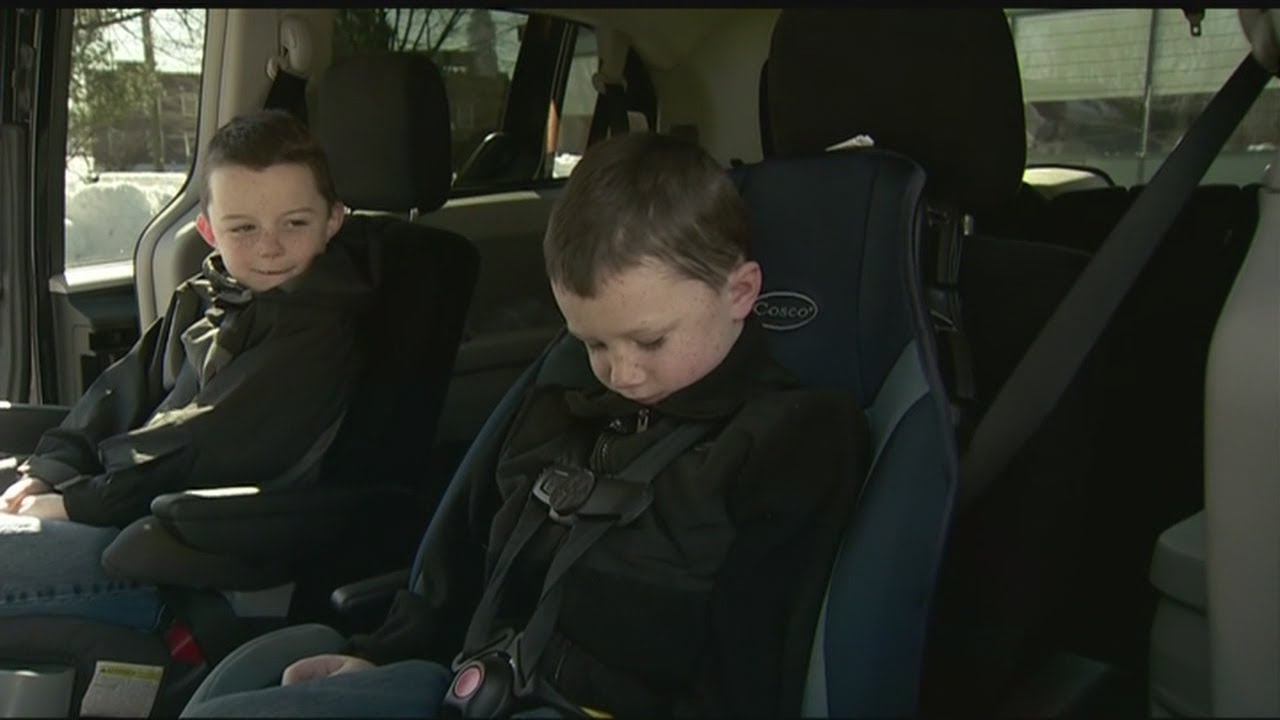 Smoking in cars with kids to be banned? - YouTube