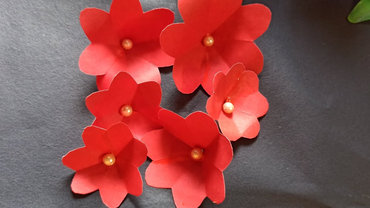 Easy paper flower/ How to make peper flower/ easy small flower ...