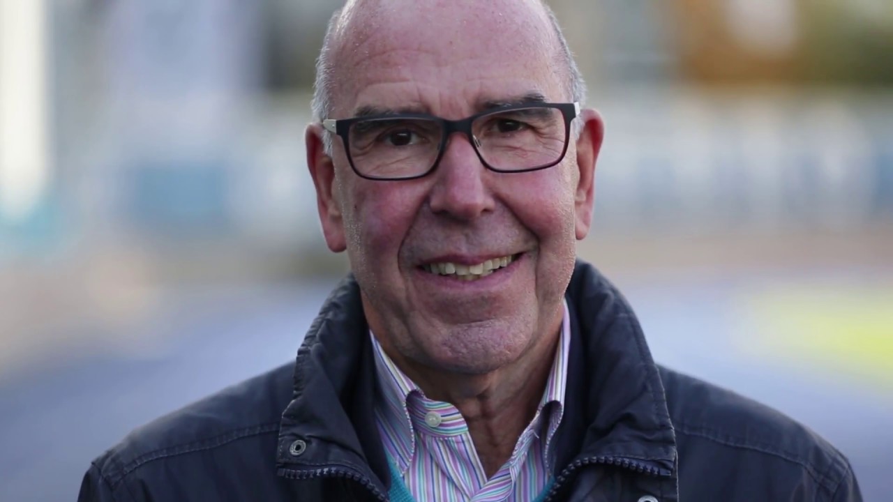 Per Larsen - Kunsten at blive ældre - YouTube