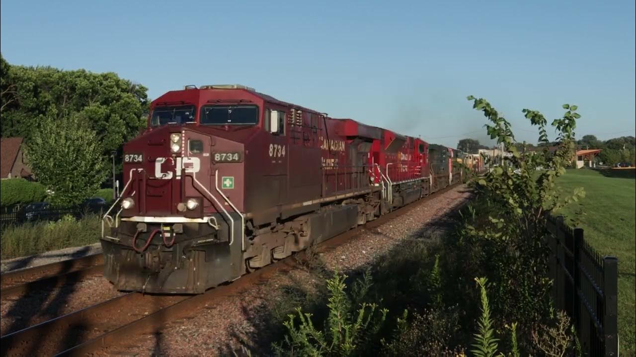 Lashup of the year?! CP 8734 leads crazy CP 249 through Wauwatosa - YouTube