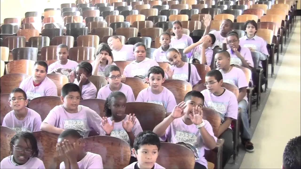 PS22 Chorus "WONDERWALL" Oasis - YouTube