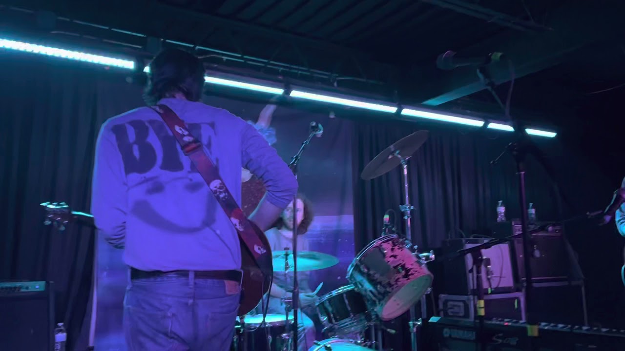 alex g- mary live in okc 11/12/21 - YouTube