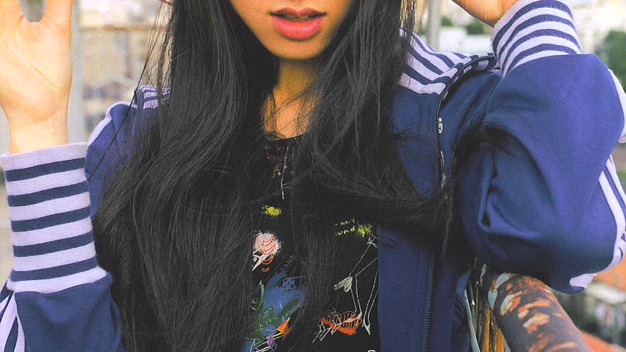 Gem - Spinner - YouTube