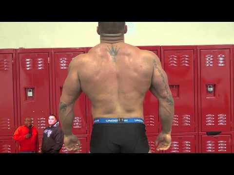 Kyle Schafer mandatory poses workout and interview. - YouTube